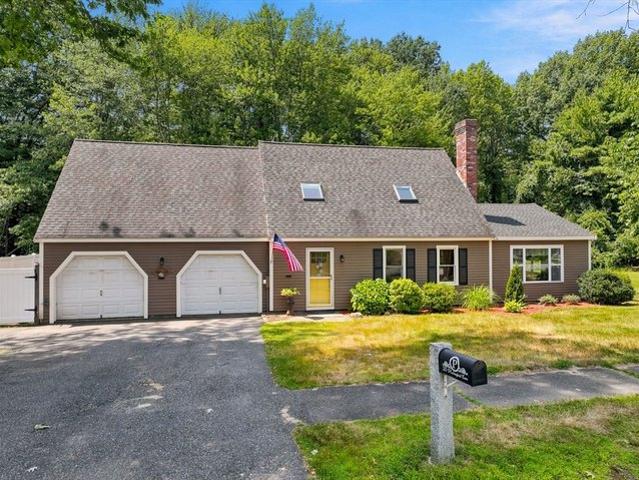 25 Mockingbird Ln, Maynard, MA 01754