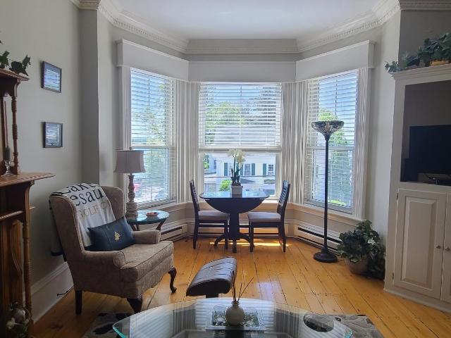 25 N Main Street # 5