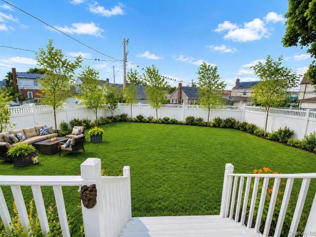 25 Nassau Street