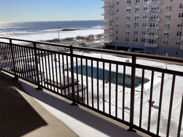 25 Neptune Boulevard 4F