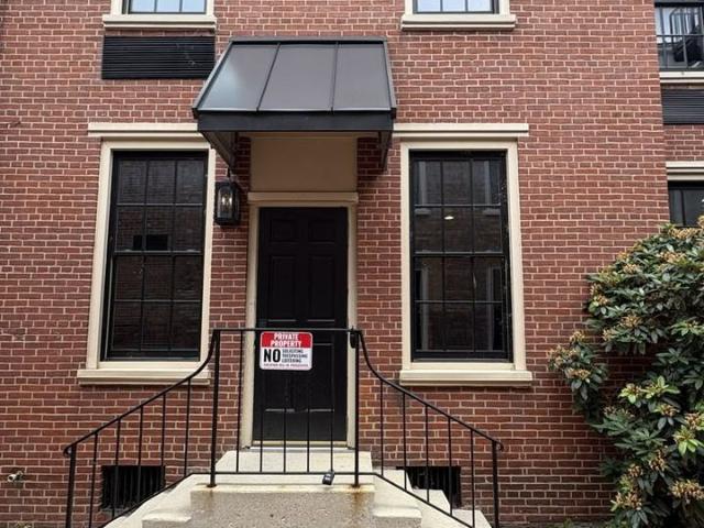 25 North Front Street Studio Apartment for Rent at 25 N Front St, Harrisburg, PA 17101 Downtown Harrisburg