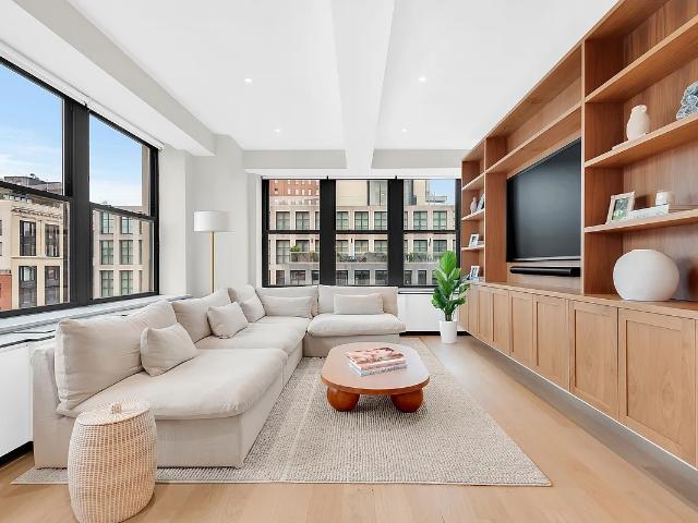 25 North Moore Street, New York, NY