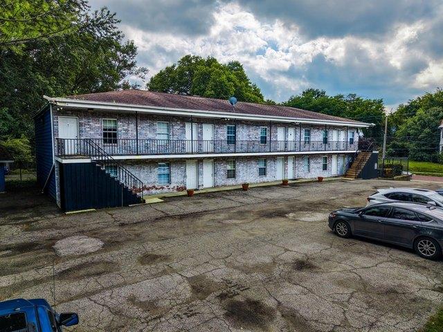 25 Oakdale Ave, Akron, OH 44302