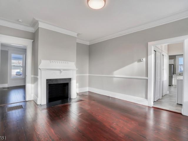 25 Olyphant Dr # 1