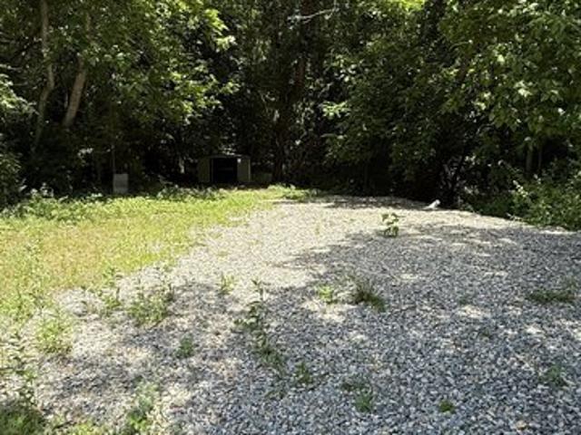 25 Otrobando Ave, Norwich, CT 06360
