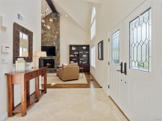 25 Pheasant Run Road