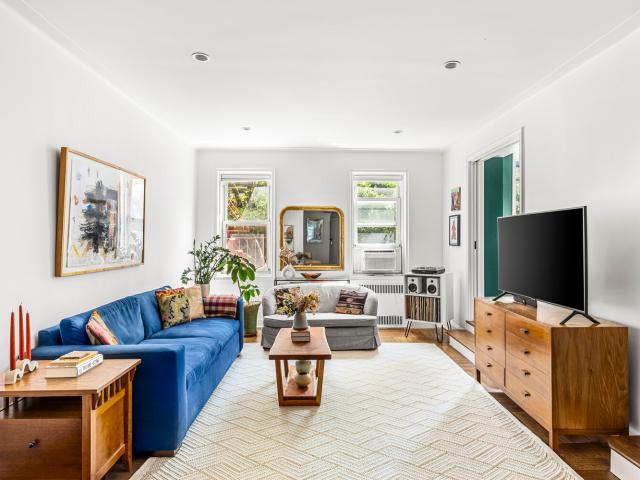 25 Plaza Street West, Brooklyn, NY