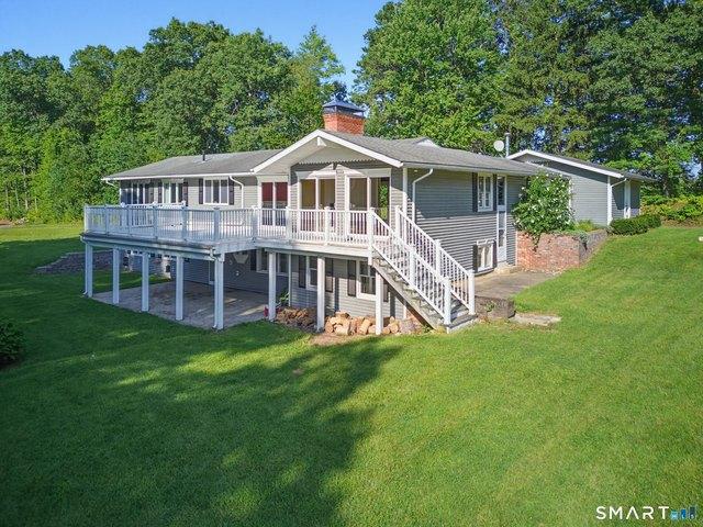 25 Plantation Rd, East Windsor, CT 06016