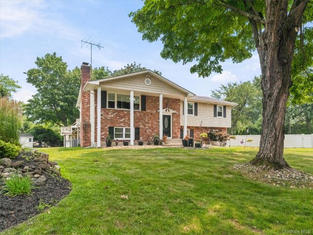 25 Preakness Lane