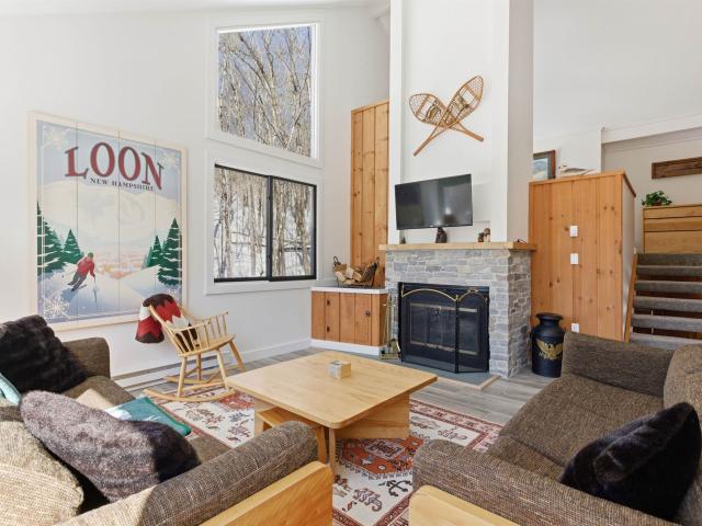 25 Ravine Lane # 3