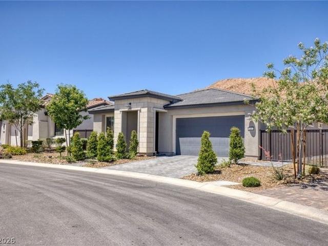 25 Red Creek Bluff St, Henderson, NV 89011