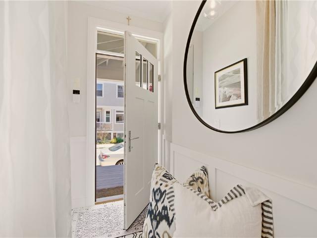 25 Rhode Island Avenue 2