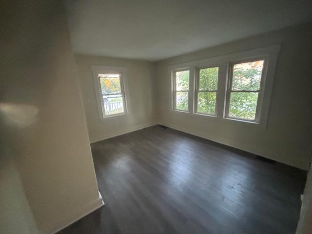 25 Ridgeway Avenue