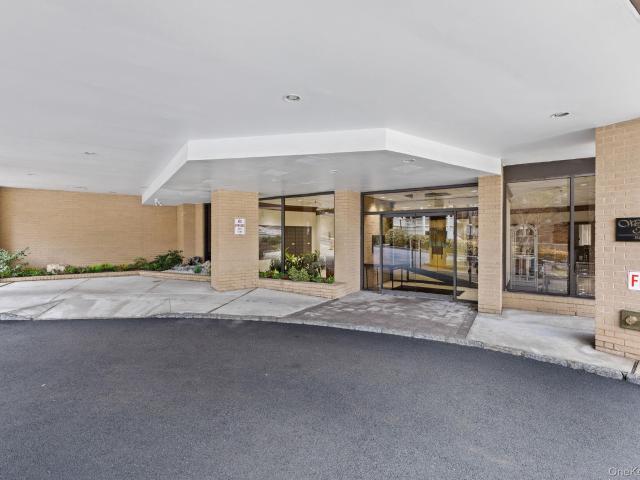 25 Rockledge Ave, Unit 714, White Plains, NY 10601 | MLS #969877 | Compass