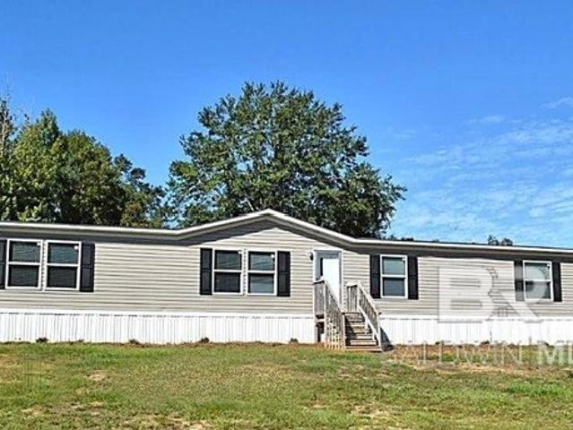 25 Rockwood Dr, East Brewton, AL 36426