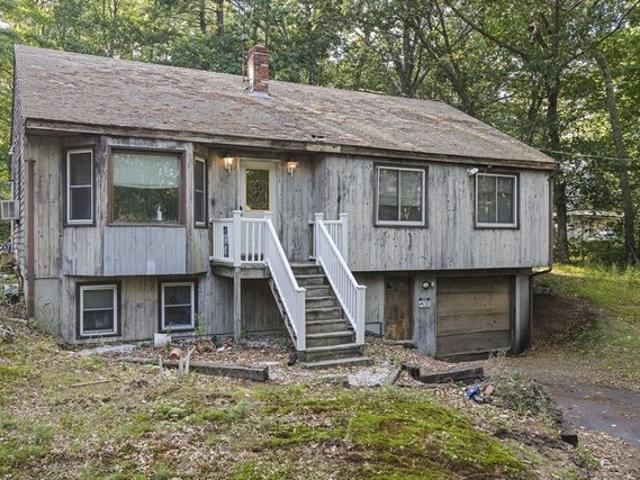25 Roller Coaster Rd, Hanson, MA 02341