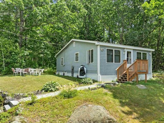 25 S Mayhew Tpke, Hebron, NH 03241