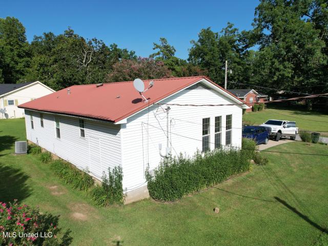 25 S Center Street