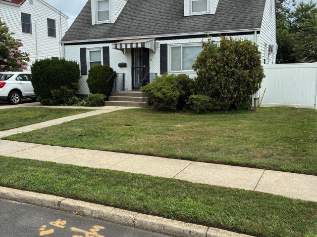 25 S Elm Street