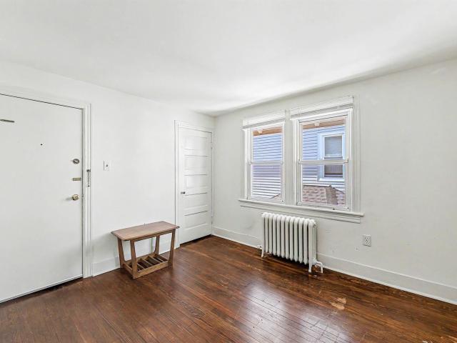 25 S Kingston Ave