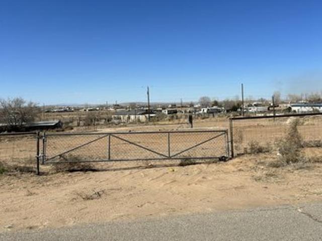 25 San Francisco Ave, Los Lunas, NM 87031