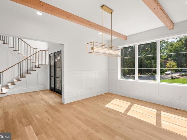 25 Sandringham Road