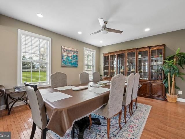 25 Sherwood Lane