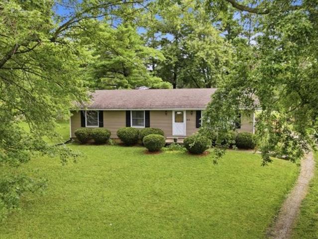 25 Shield Dr, Eaton, OH 45320