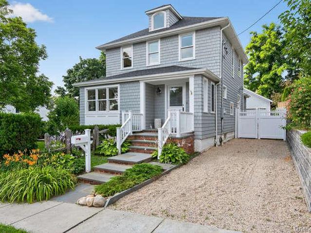 25 Soundview Avenue
