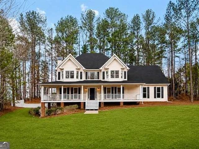 25 Spring Woods Dr, Dallas, GA 30157