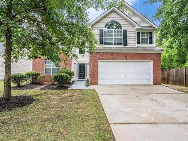 25 St Charles Pl, Sharpsburg, GA 30277