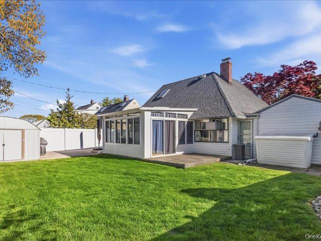 25 Summit Lane