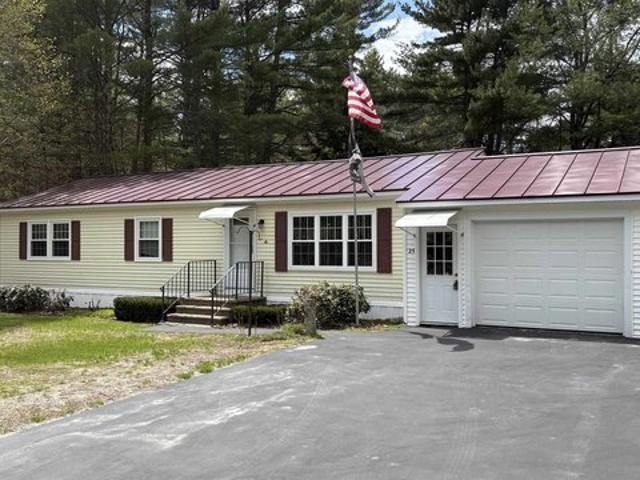 25 Sunset Dr, Hopkinton, NH 03229