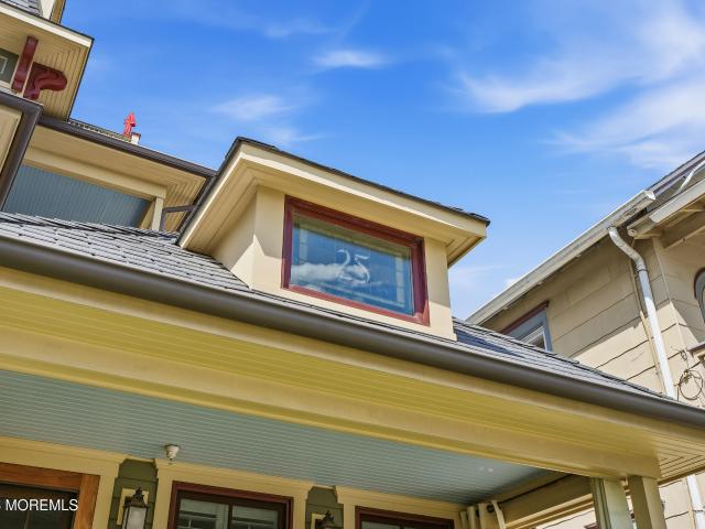 25 Surf Avenue Unit 1C