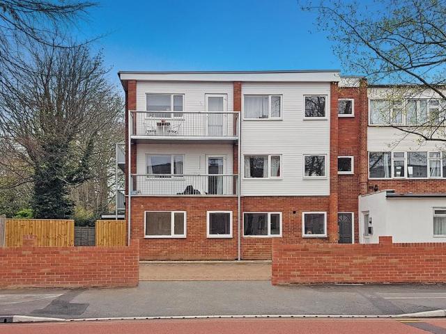 25A London Road, Oxford, OX3 Studio to rent £1,195 pcm £276 pw