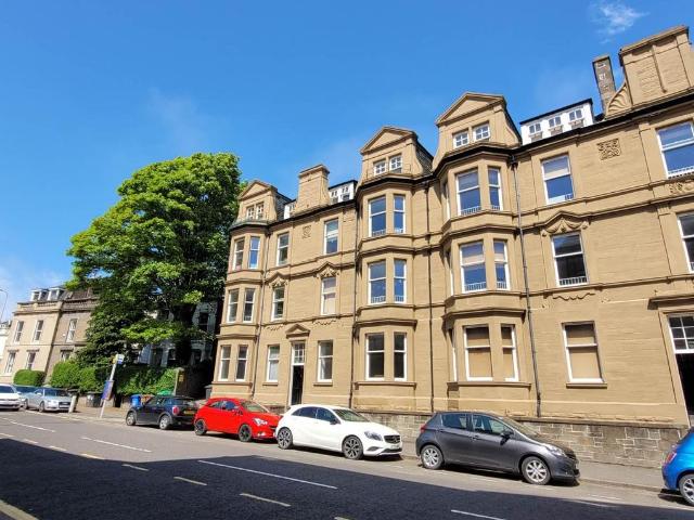 25H Perth Road, 2 bed flat to rent £1,000 pcm £231 pw