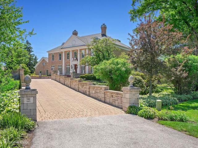 25W471 Plamondon Road