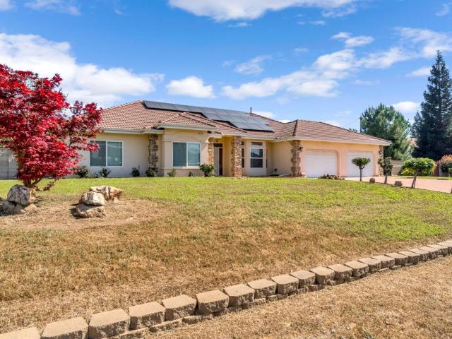 26041 Wayside Dr, Madera, CA 93638 | Compass
