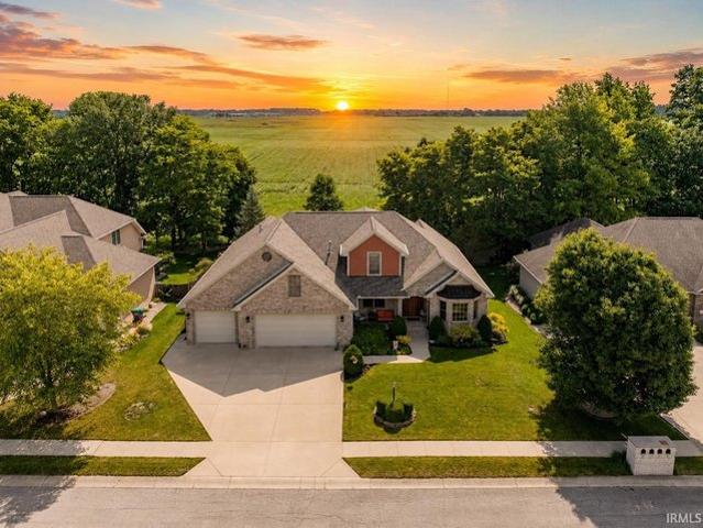 2604 N Wickersham Dr, Muncie, IN 47304