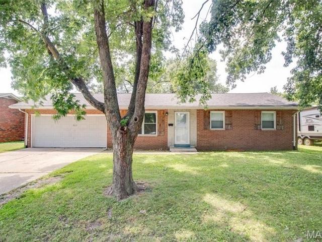 2604 Angela Dr, Granite City, IL 62040