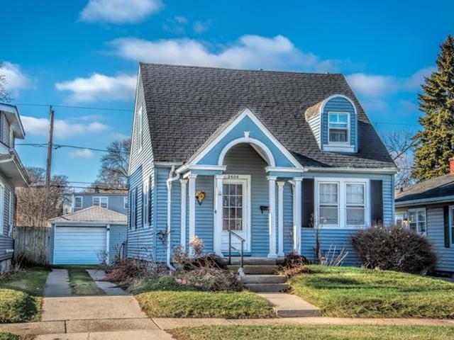 2604 Hayes Ave, Racine, WI 53405