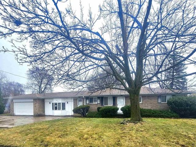 2604 Lapeer Ave, Saginaw, MI 48601