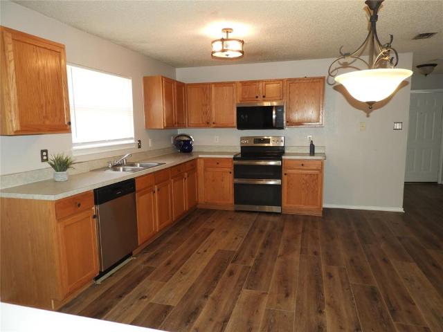 2604 Lookout Drive