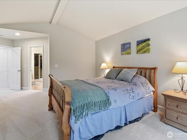 26050 SE 23rd Pl, Sammamish, WA 98075 | MLS #2501