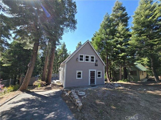 26058 Fire Hall Loop, Twin Peaks, CA 92391