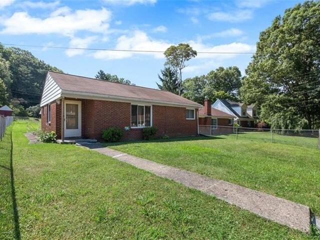 2605 Marion St, Aliquippa, PA 15001
