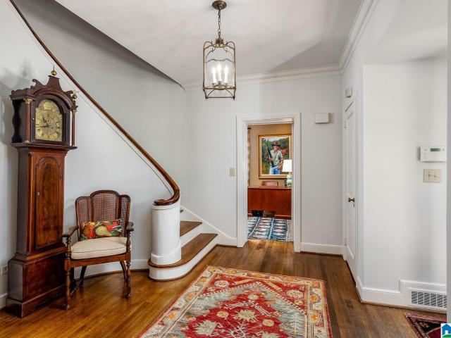 2605 Canterbury Road