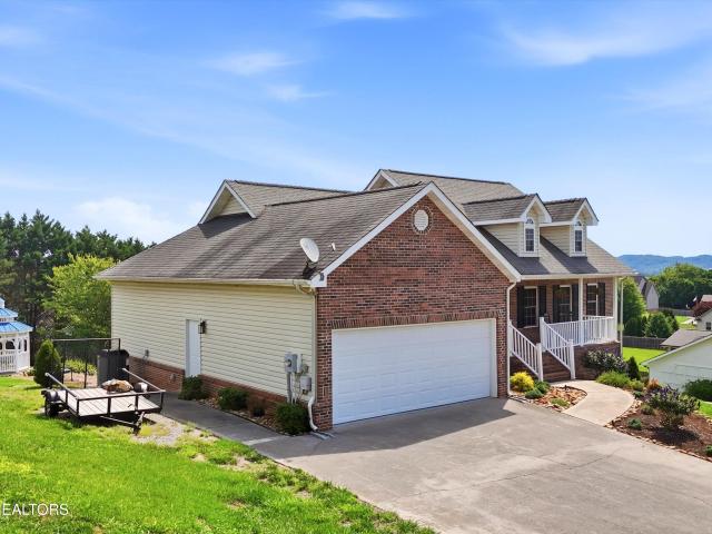 2605 Covington Circle