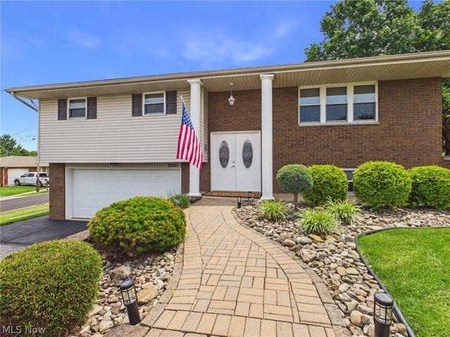 2605 David Lee Dr, Parkersburg, WV 26101