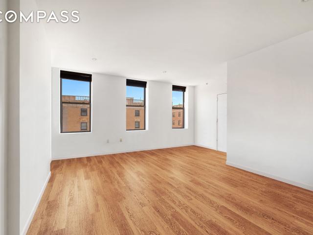 2605 Frederick Douglass Boulevard 4B